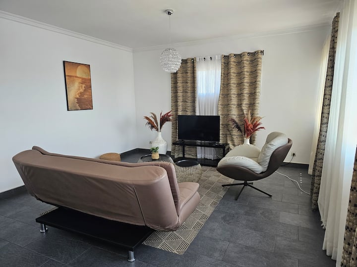 Spacieux Appartement 3 Chambres En Pleine Ville - Antananarivo