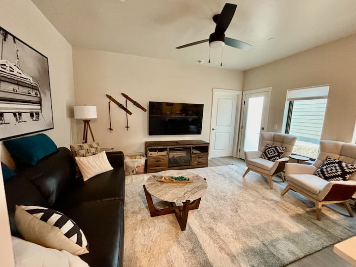 Your Perfect Mountain Getaway - Granby, CO