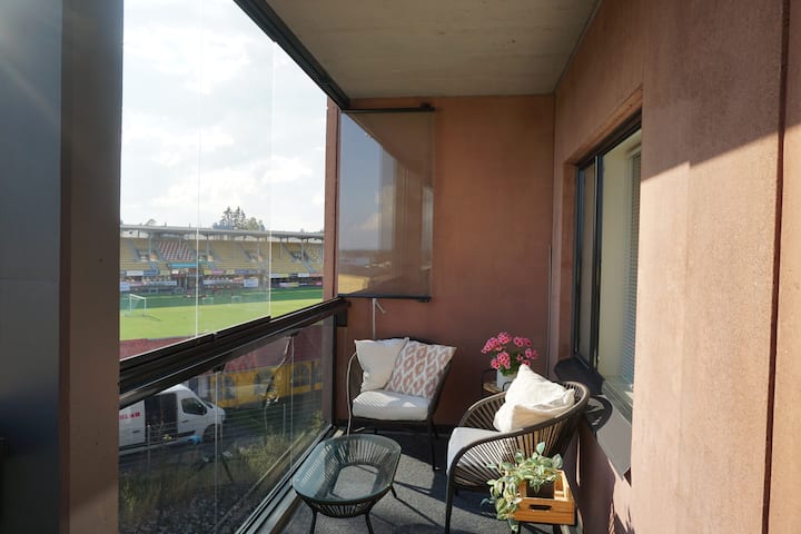 Valoisa Kolmio – Stadionnäkymä, Sauna & Autohalli - Kuopio