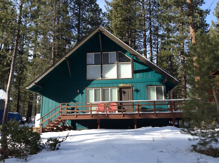 Quiet Cabin In The Woods - South Lake Tahoe, CA