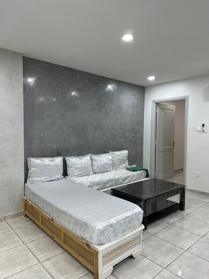 « Le P’tit Soleil » F2 (Appt 3) - Algiers