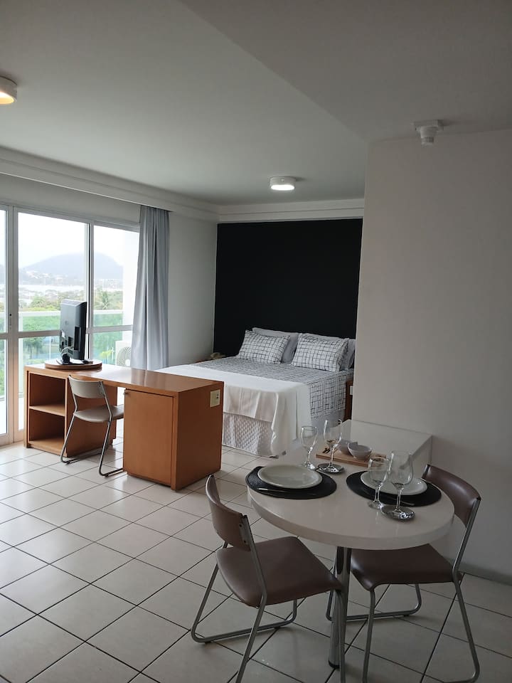 Apart Hotel Suíte, Ar, Piscina, Frente Mar. - ブラジル ビトリア