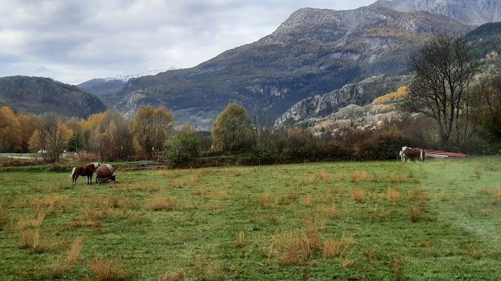 Appartement T2 Les Tenailles Avec Vue Imprenable - Briançon