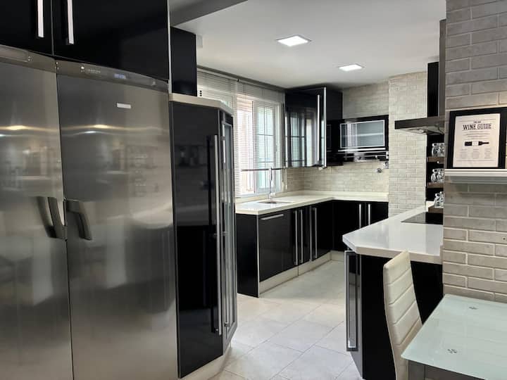 Oliva Urban House - Jaén