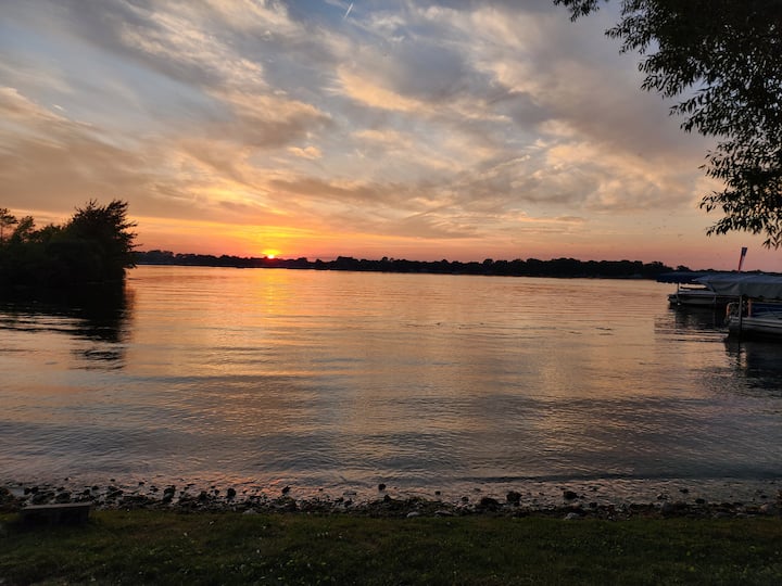 Michigan Lake House - Coldwater, MI