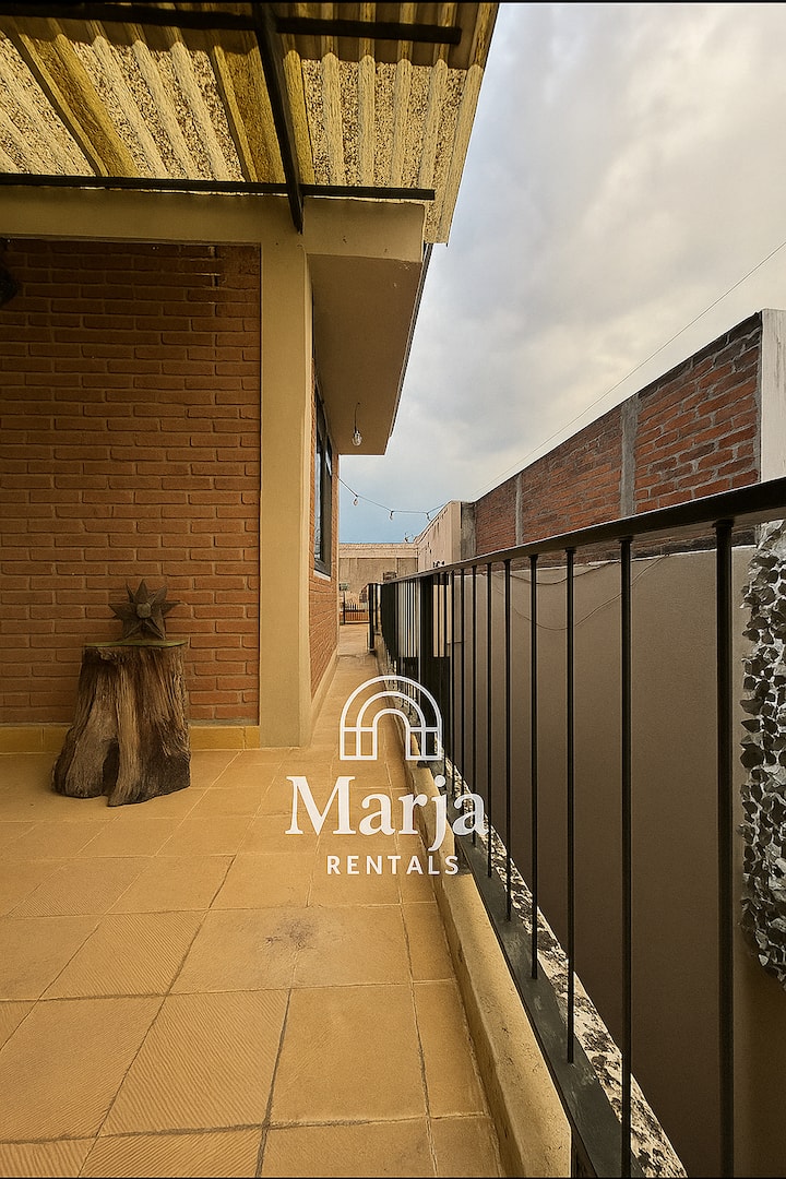 Casa Cerca De Catedral, Con Habitación Planta Baja - Morelia