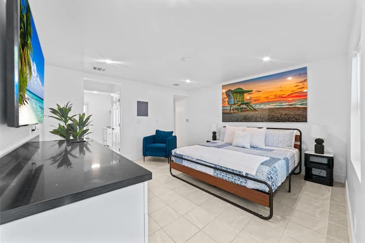 Lauderdale Beach Apt | 2 Guest - バハマ