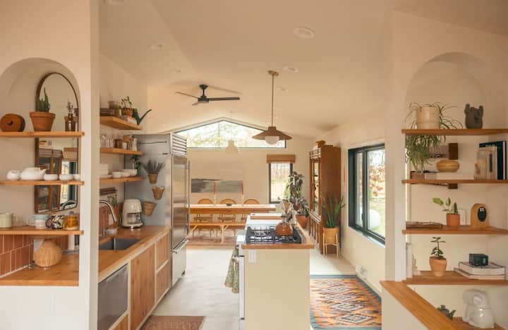 Modern Lakefront Retreat On Avoca Lake - Iowa County