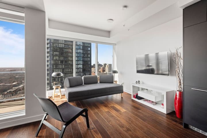 Tdc2 Luxury 1br: Pool, Gym & Indoor Metro Access - Montreal