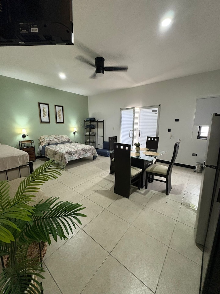 Studio Tropicana - Los Mochis