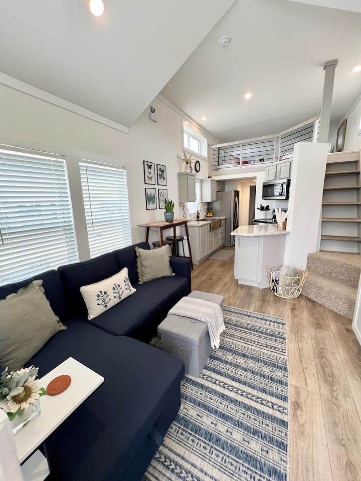 New! Firefly Resort Tiny Home #54 Moonlight Views - Luckenbach, TX