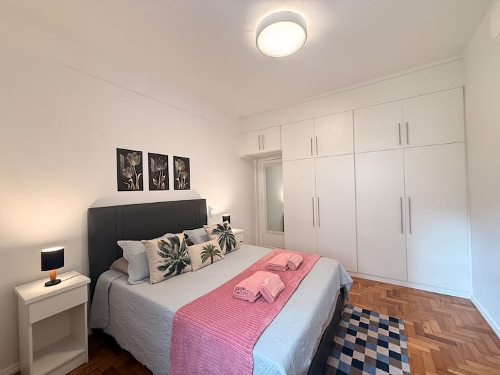 Av. Atlântica 4066 Posto 6 Pé Na Areia Copacabana - Rio de Janeiro