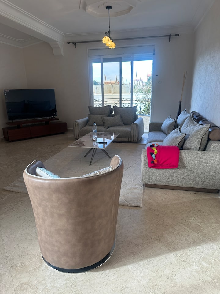 Villa A Loué Par Jour Ou Semaine - Algiers