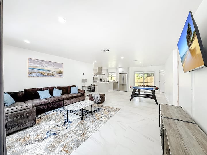 Delray Beach Escape | Near Downtown & Beach - Delray Beach, FL