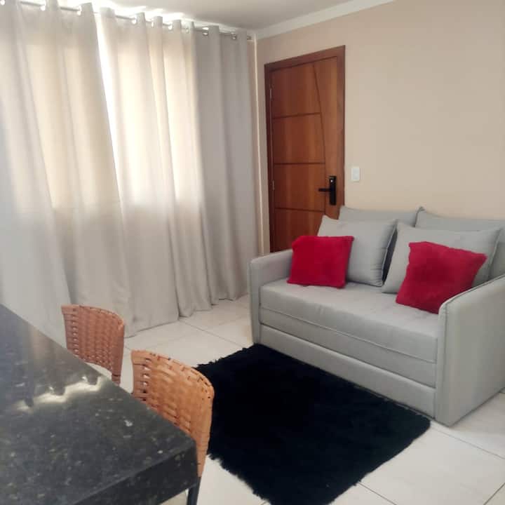 Apto Próx Praia E Shopping Com Garagem E Varanda - Vila Velha