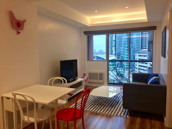 1 Bedroom Comfortable 55sqm Apartment In Makati - Manila