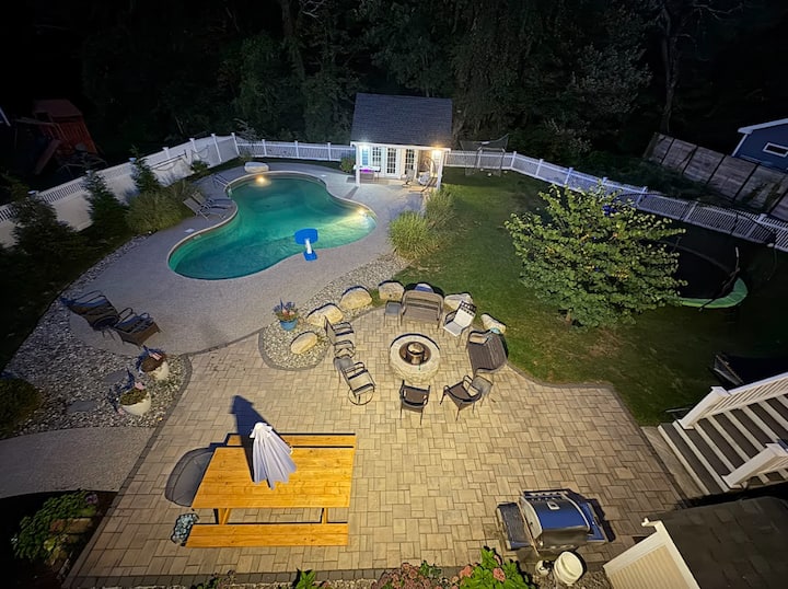 Backyard Oasis - Walk To Gillette/world Cup - Foxborough, MA