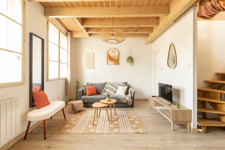 Oasis Secrète, Duplex Bohème En Hypercentre, Wifi - Avignon