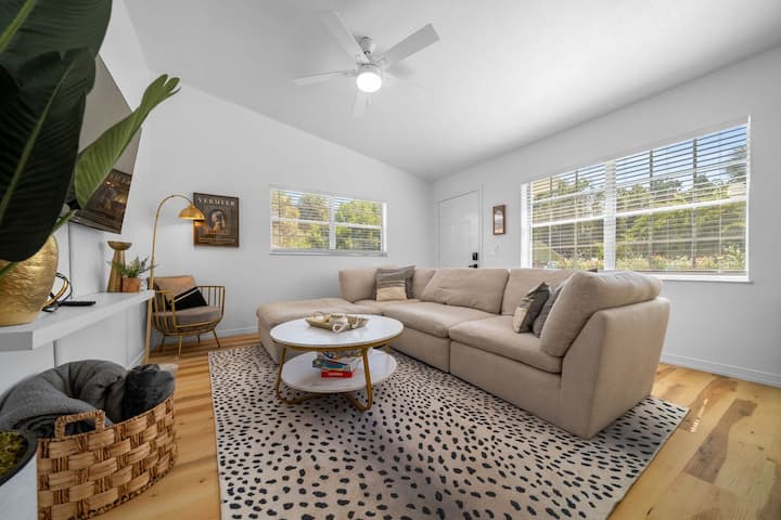 Drift & Dream Getaway•pet-friendly•near Springs - Crystal River, FL