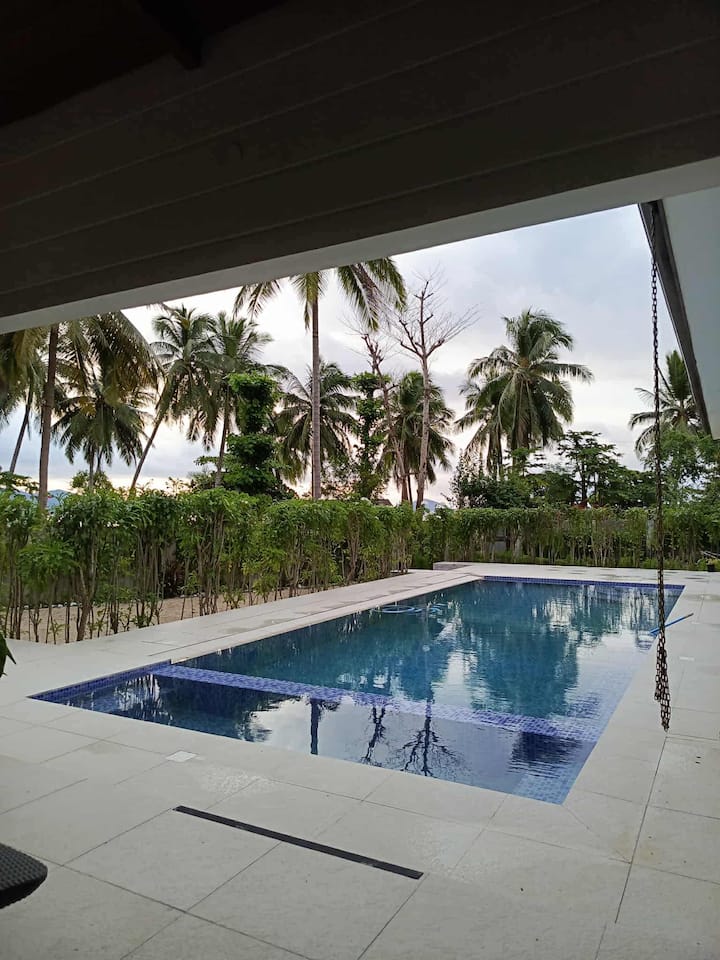 Buena Vista Beach Villa - Puerto Princesa