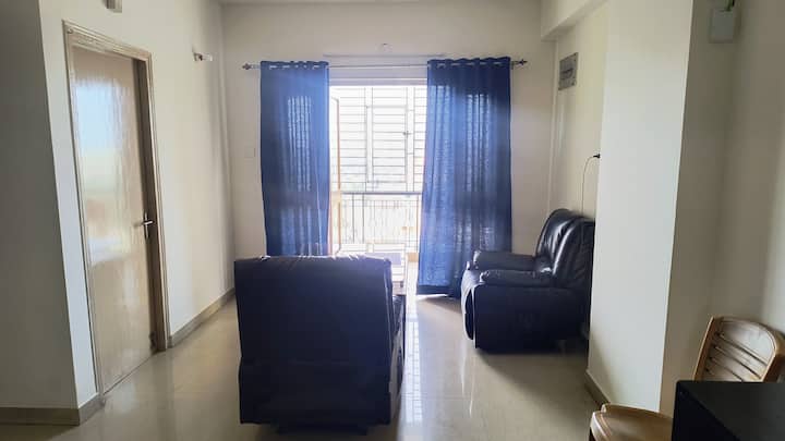 Cloud5 A Highrise Apt B T Road Jnt Close To Metro - Kolkata