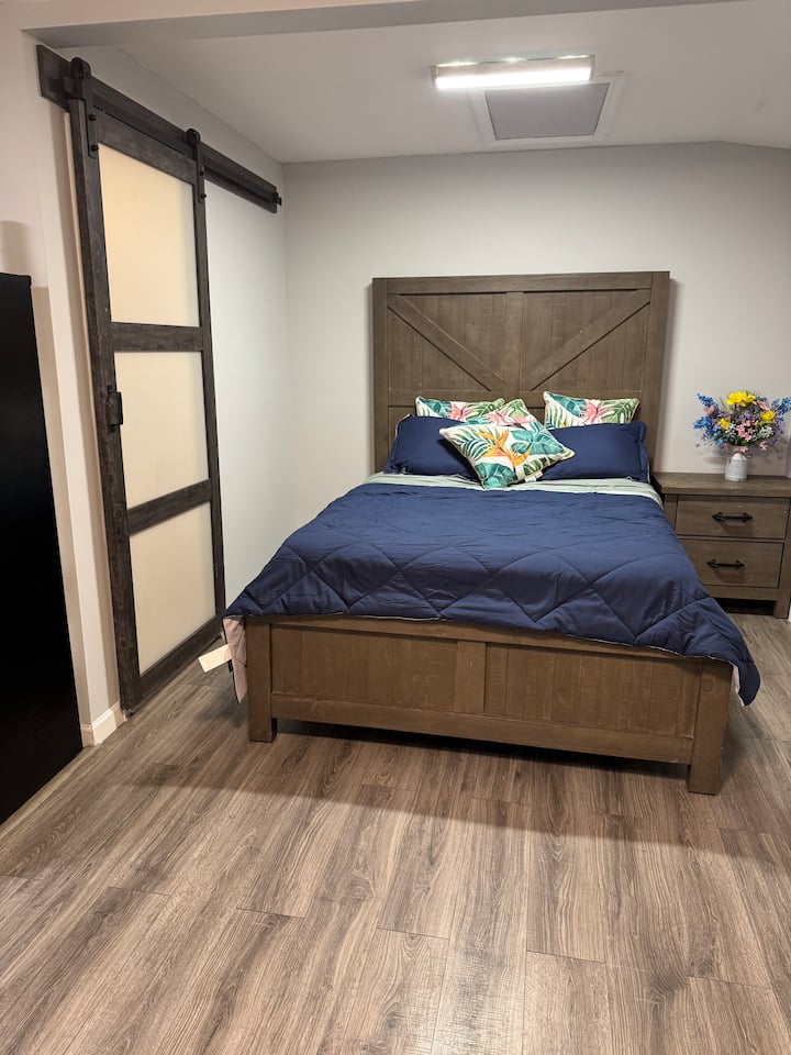 Private Princetown Retreat - Schenectady, NY