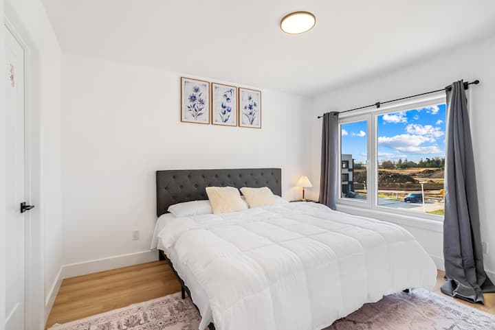 Stylish Brand New 3br Townhouse – South London - London