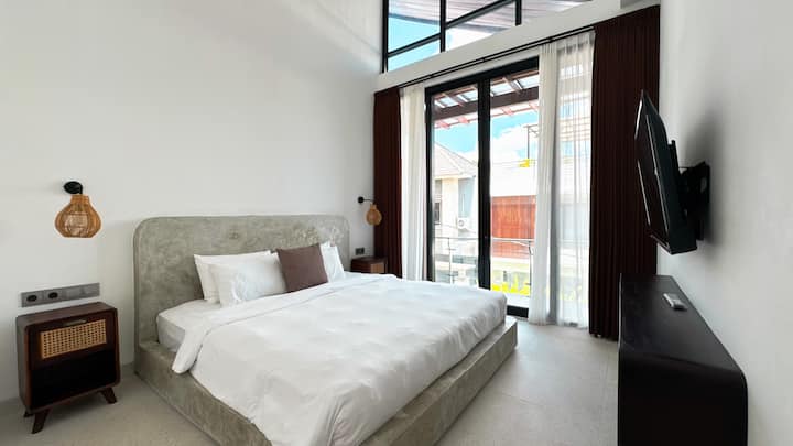 Canggu Boutique Villa With Designated Workspace - Australia