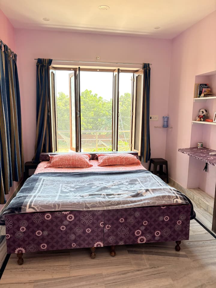 Modern Holiday Home - 1 Br, Hall, Kitchen+ Balcony - Jodhpur