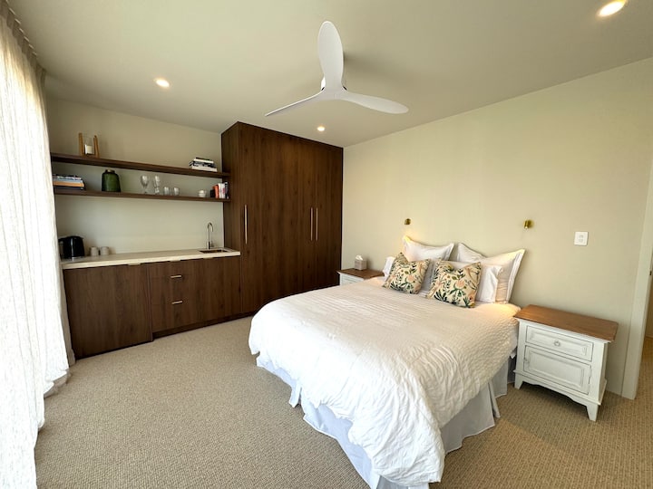 Maanuka Retreat - Raglan - Raglan