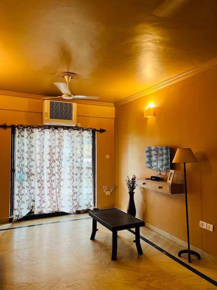 Sundowner 1bhk|5 Min Beach|vibe Veranda_chill Hall - Goa