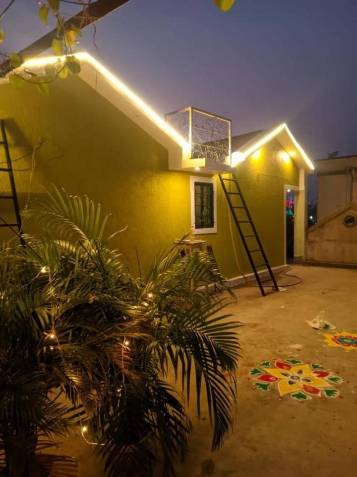 Pravuprasad Homestay Delux Double Room - Bhubaneswar