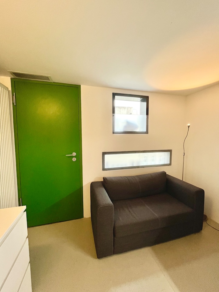 Tiny House Near Olympic Park - Munich
