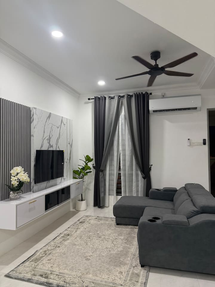 Homestay Al Azim - Seri Iskandar