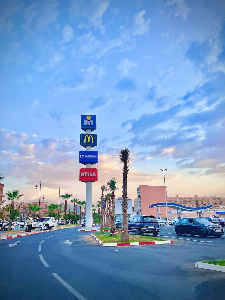 Côcon Bien éQuipé  Climatisé  Parking Gratuit - Marrakech