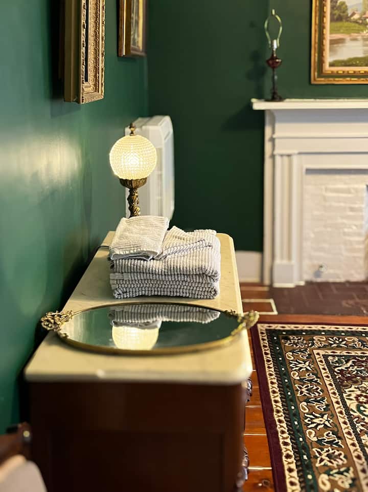 The Principal Quarters - Seneca Falls, NY