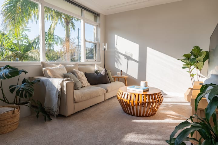 Luxe Coastal Getaway At Freshwater Beach - Dee Why Beach, New South Wales