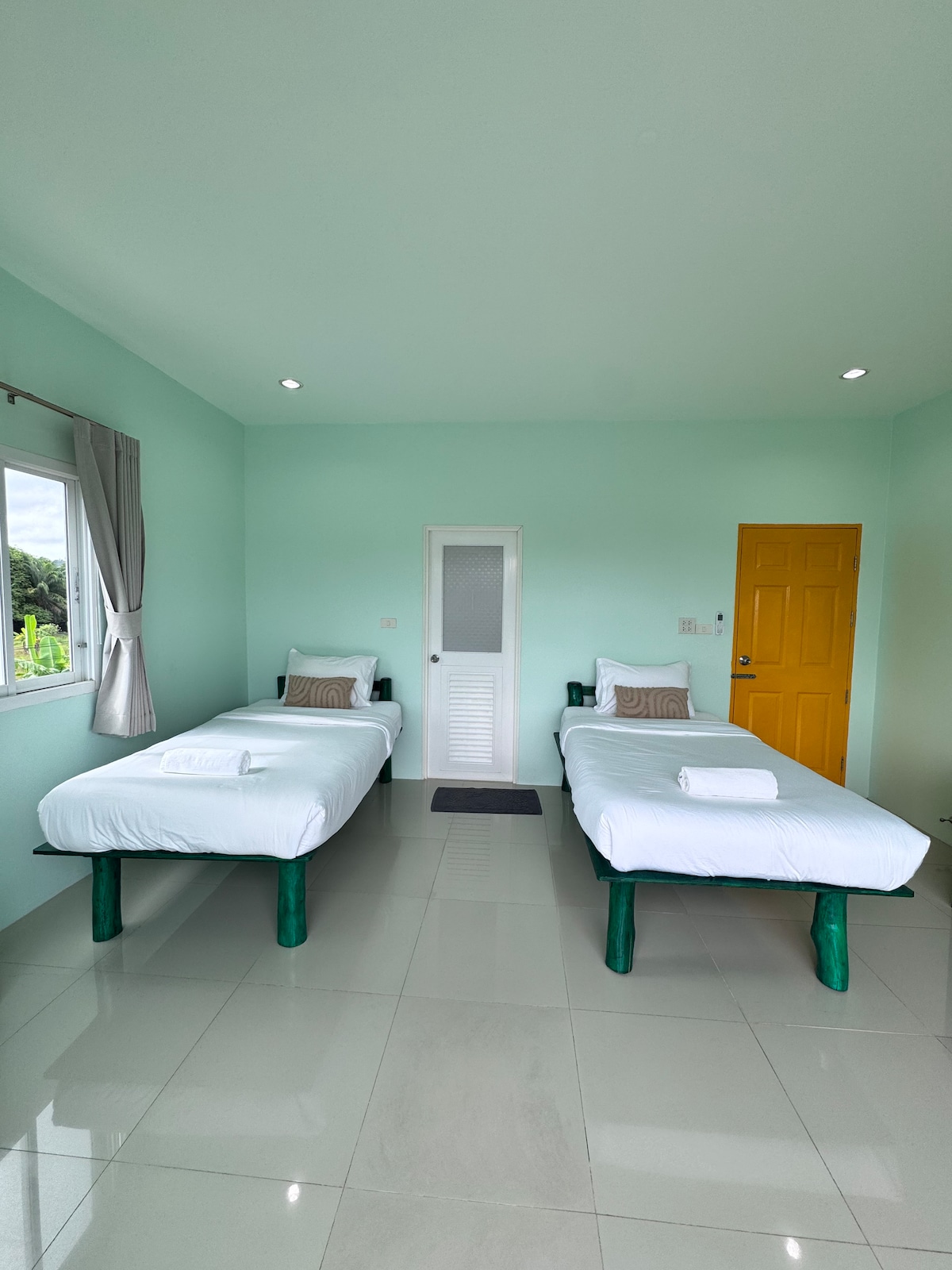 Rom Reun Homestay Phuket Room 1 - Flats for Rent in Chalong, Chang Wat ...