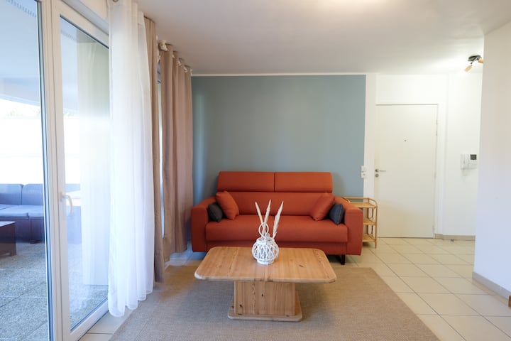 Beauregard- Charmant 2 Chambres, Terrasse & Garage - Annecy