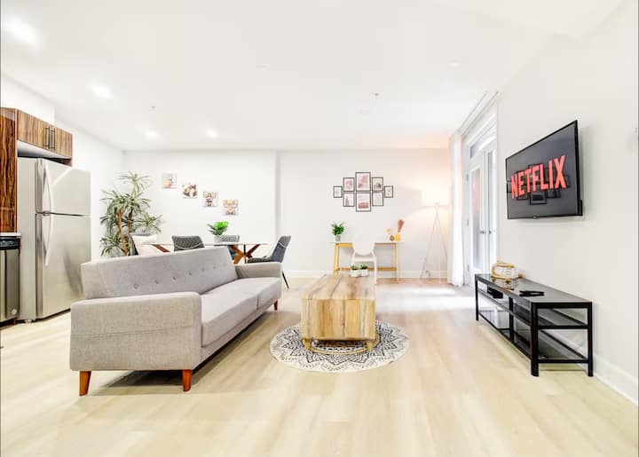 1-bdr Downtown Montreal Stay (Park. $) L 21 - Montreal