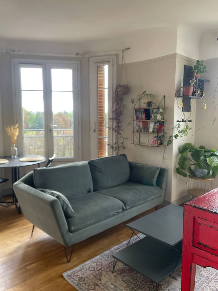 Appartement Lumineux Vue Sur Parc - Paris Clichy - Clichy