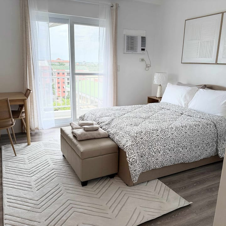 Modern Stay In With Pool Minutes From The Airport - Mandaue City