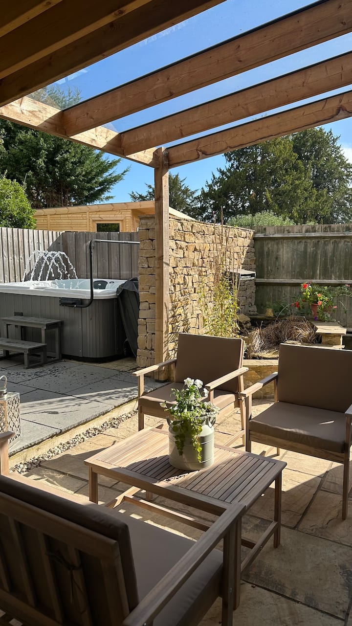 Entire Cotswolds Barn Retreat - Burford