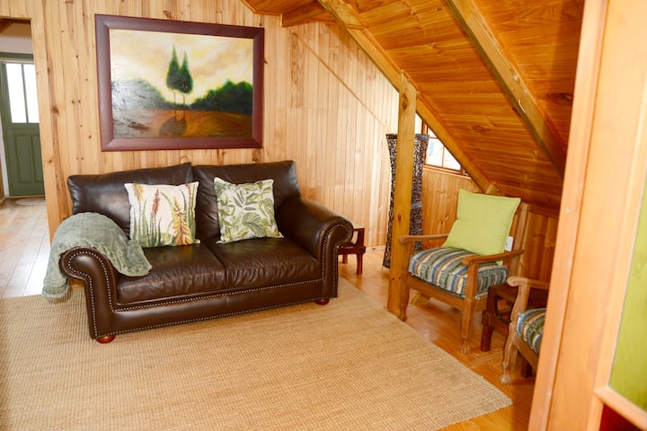 Farside Macadamias - Rustic Farm Stay - Riversdale