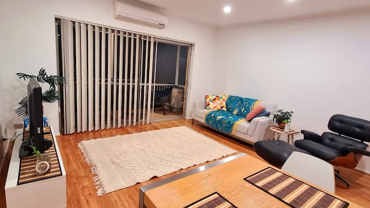 Two Bedroom Apartment Close To The Airport - Virginia