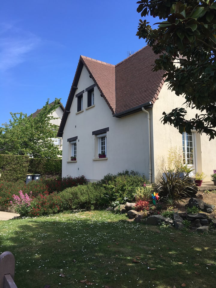 Belle Maison Avec Terrasse Exposée Plein Sud - Bretteville-sur-Odon