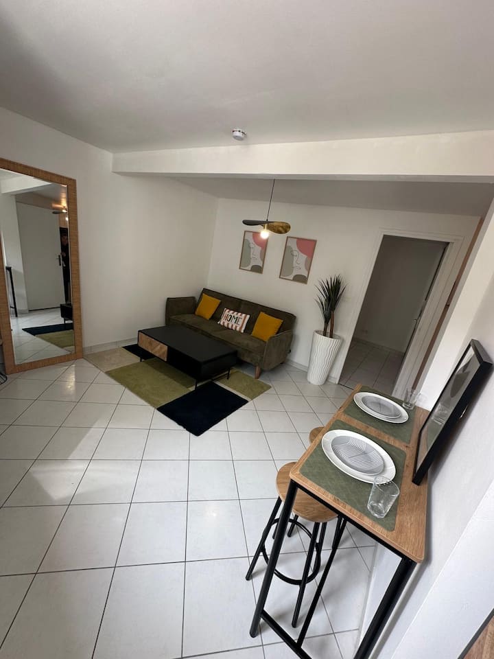 Nouveau F2 Proche Du Tram - Clermont-Ferrand