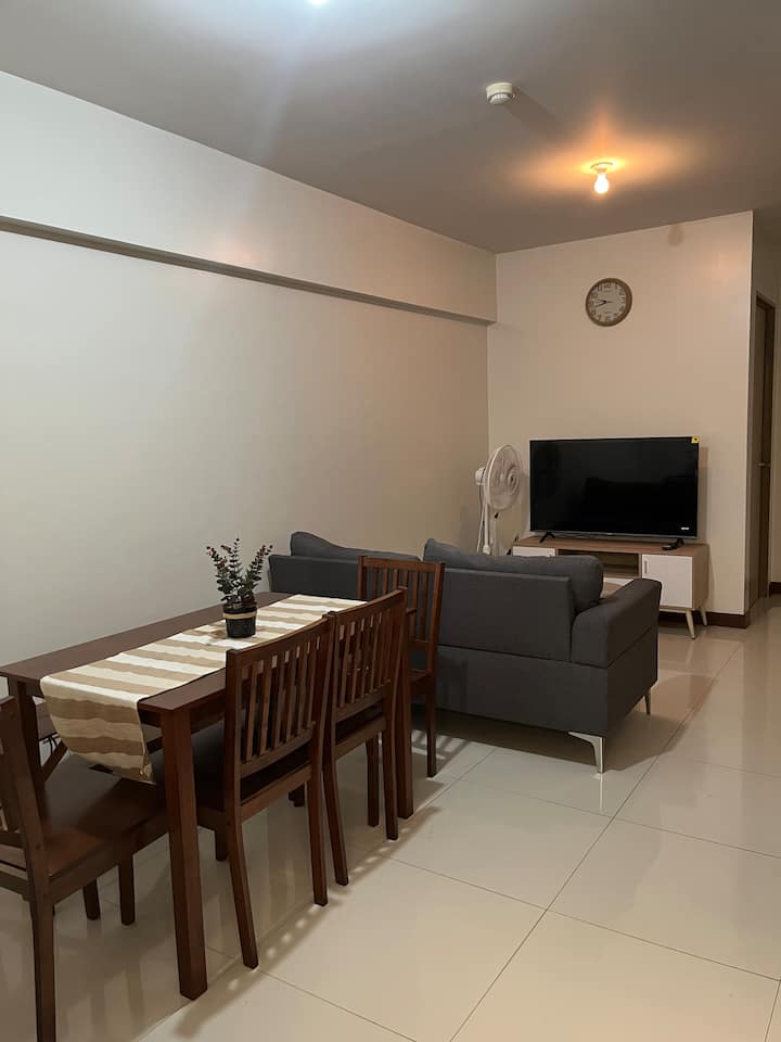 Cozy Home At Acacia Taguig - Taguig