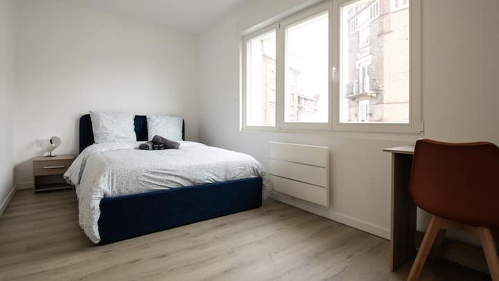 Le Quai 22, Gare D'arras - 3 Chambres Et 3 Sdb - Arras