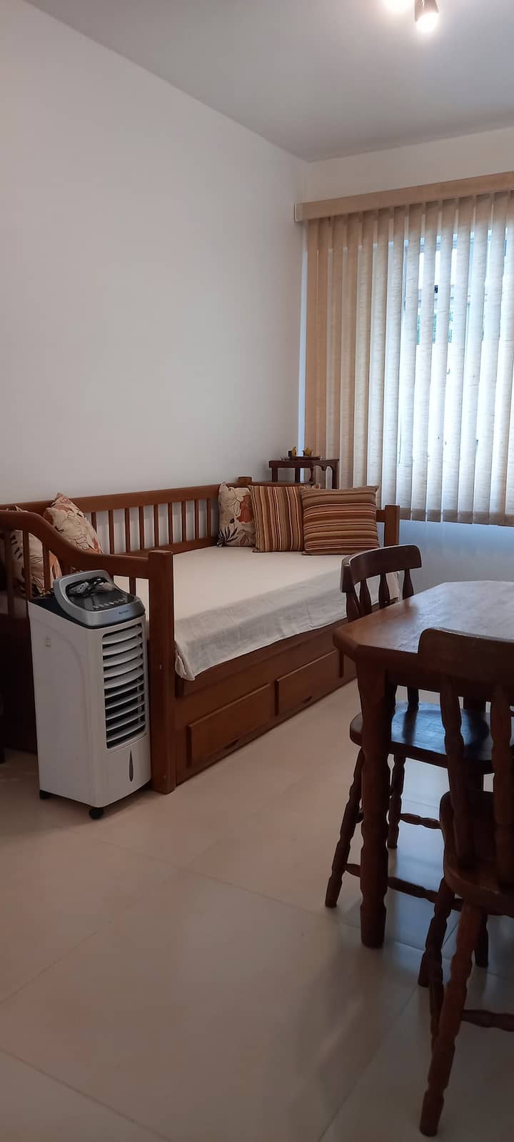 Apartamento Garden - Quarto, Sala E ÁRea Externa - Juiz de Fora